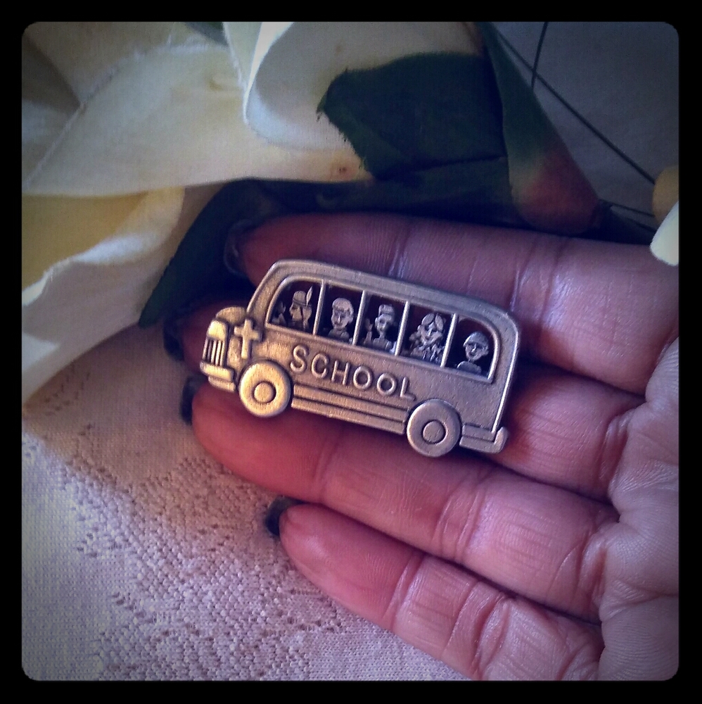 Vintage L. Razza School Bus Brooch - Gem